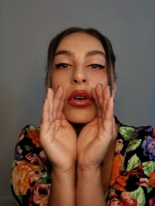 Greek Goddesses Brought to Life: This is Pheme - Elaina Pearls